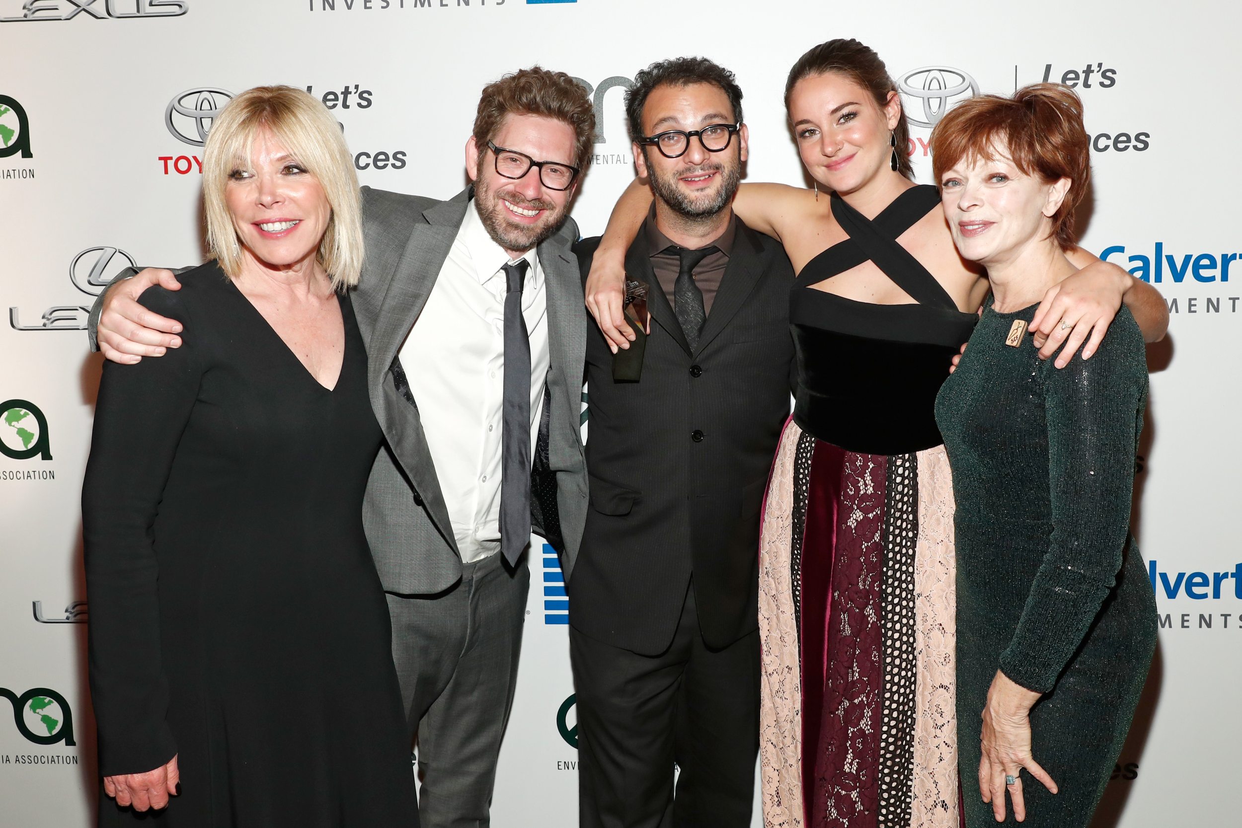 (Oct 22) 26th Annual EMA Awards - Trophy Room - 001 - Simply Shailene