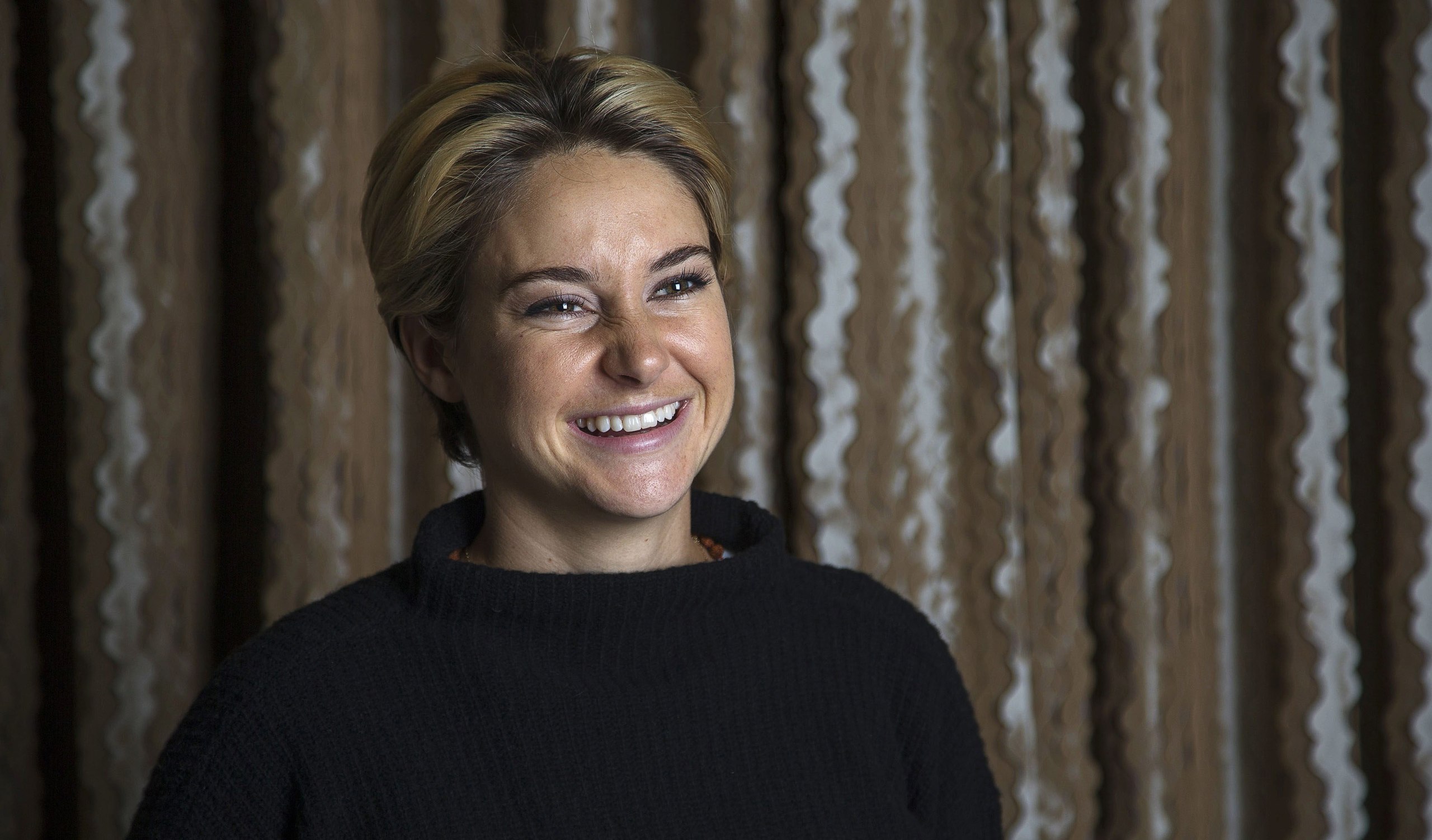 Session 18: M. Anzuoni - 004 - Simply Shailene